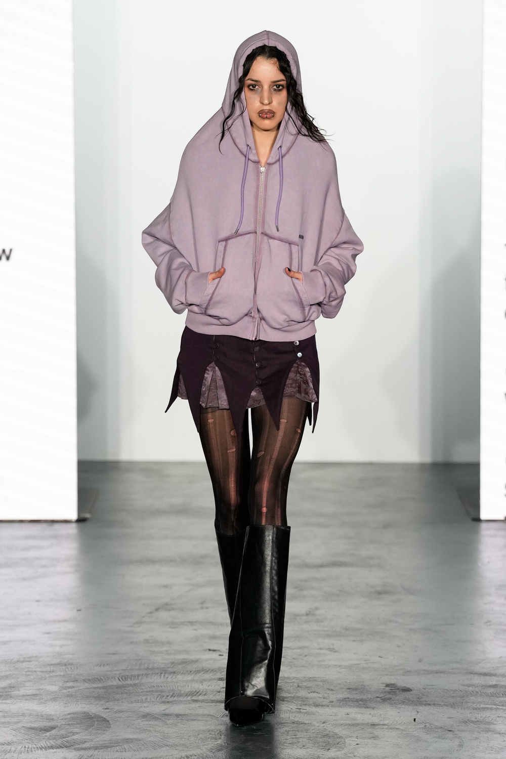 Sfilate Avavav - Autunno-Inverno 2024-2025 Donna - Moda IoDonna